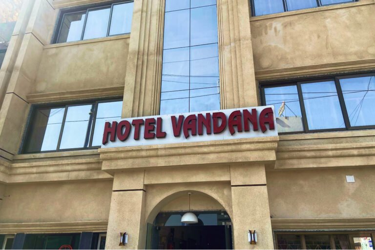 First-Time Dwarka Guide: Where to Stay, Eat & Visit | It's Dwarka